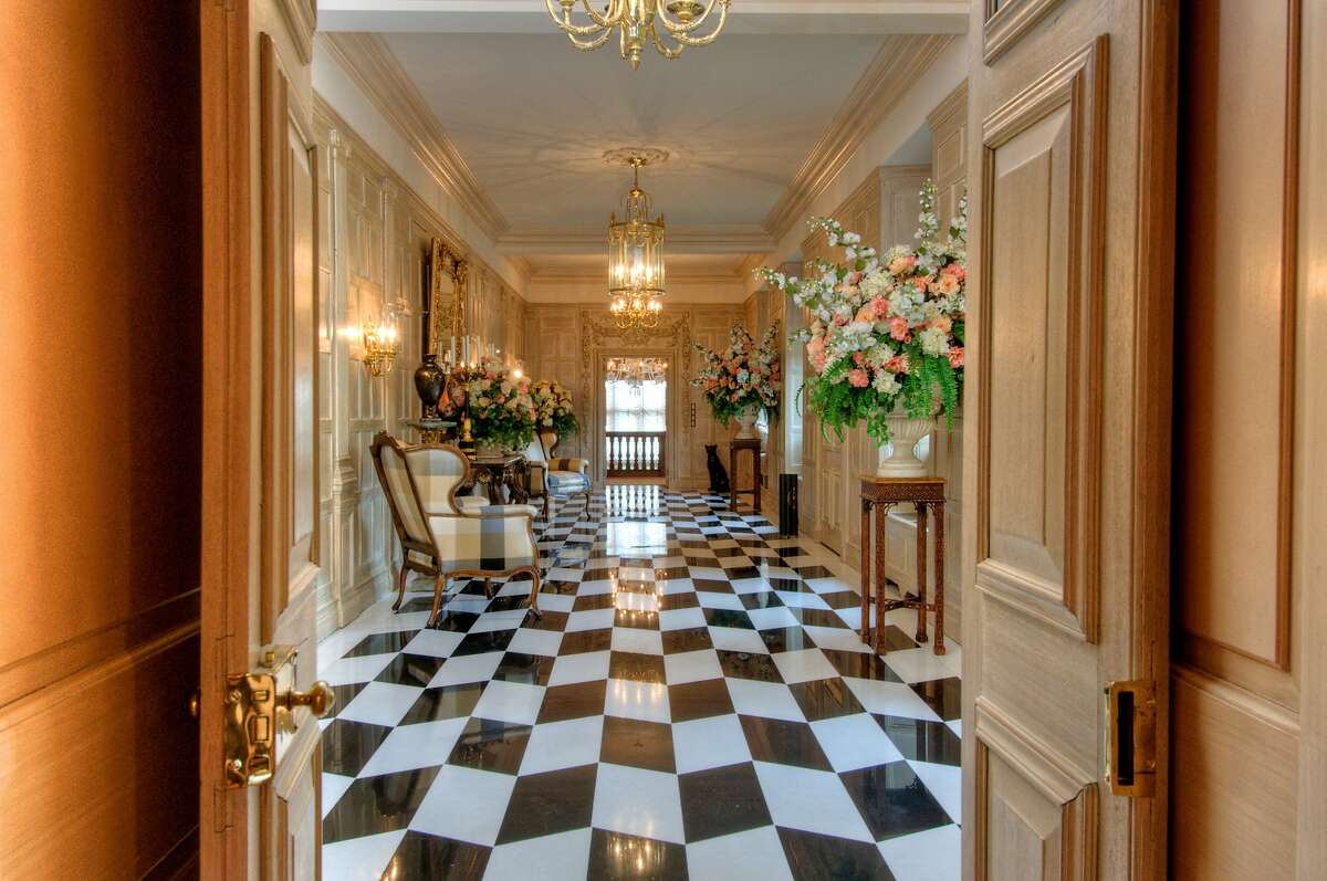 Where expansive meets exquisite: The 35,000 square-foot Tobin Clark Estate