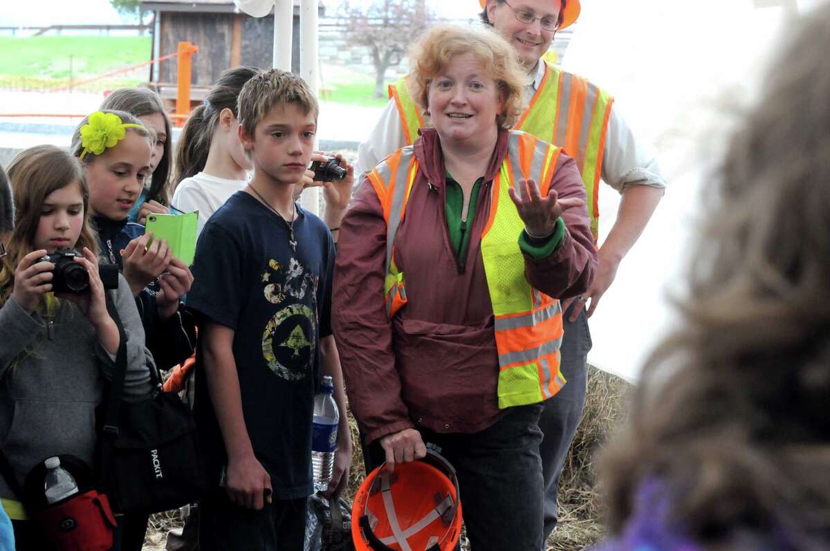 Lake George dig site teaches students of prehistoric people