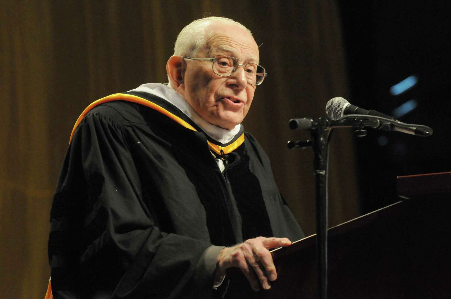 Former TU editor Harry Rosenfeld donates papers to state library