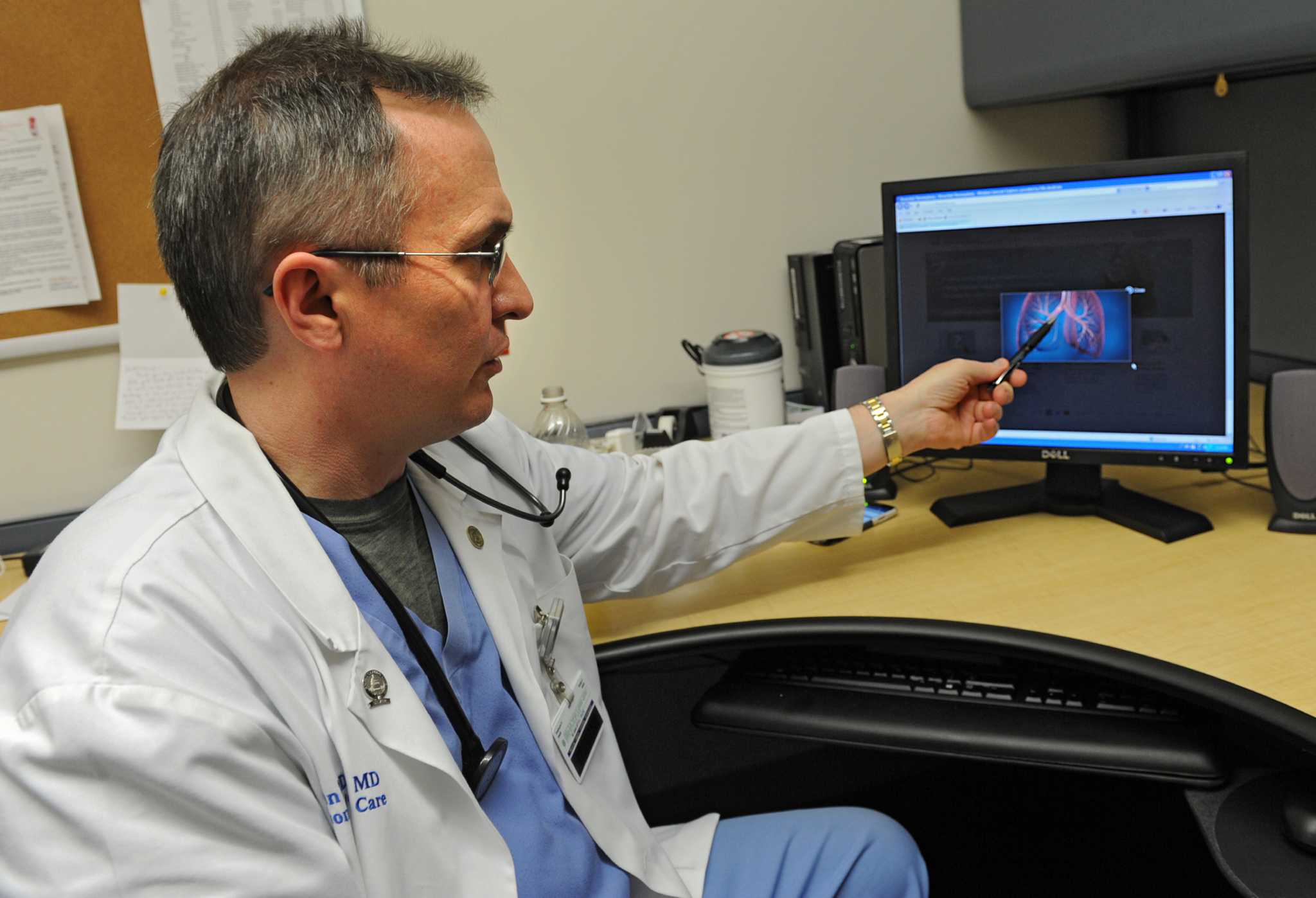 Ellis offers procedure for severe asthmatics