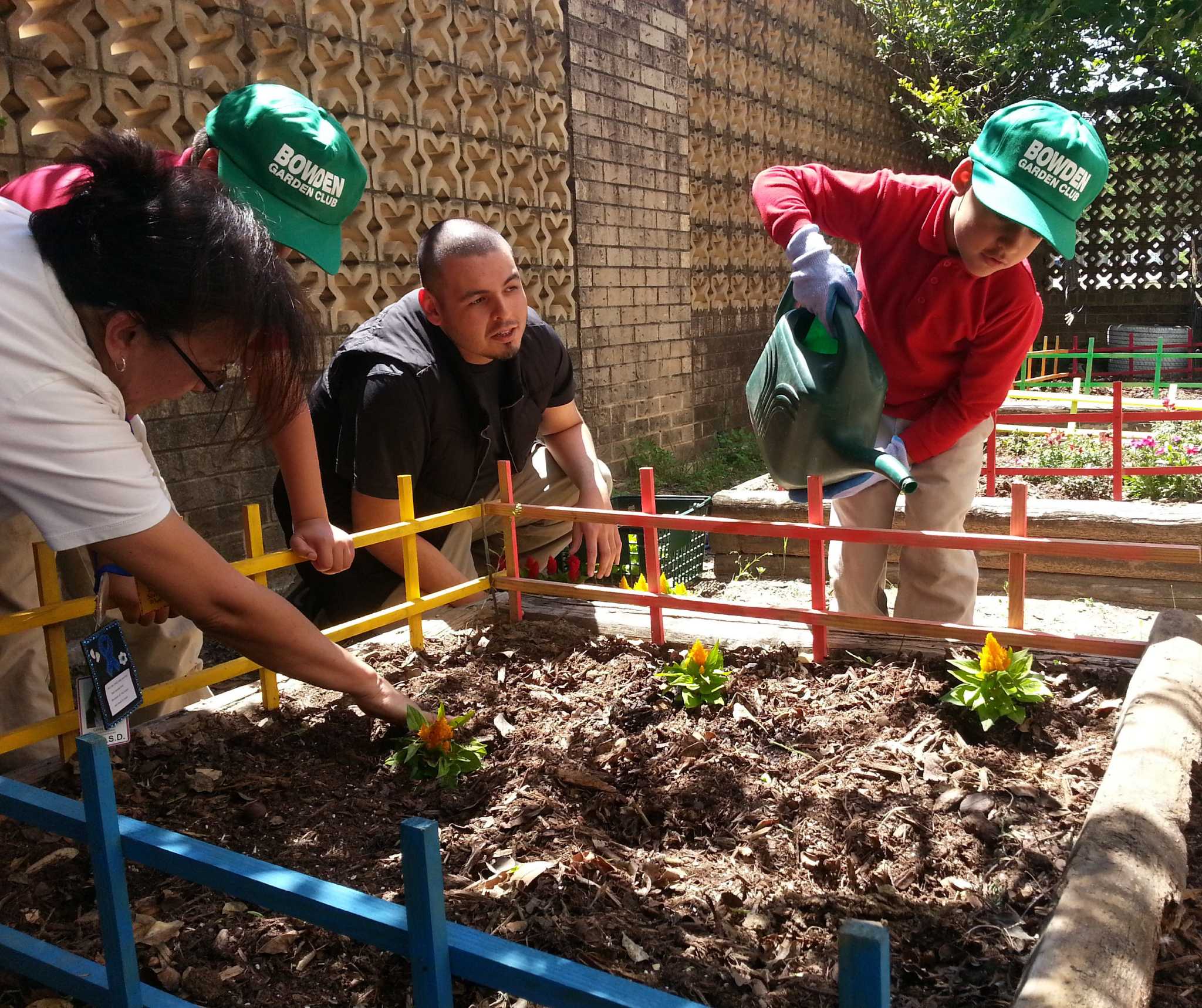 Garden gives students new life