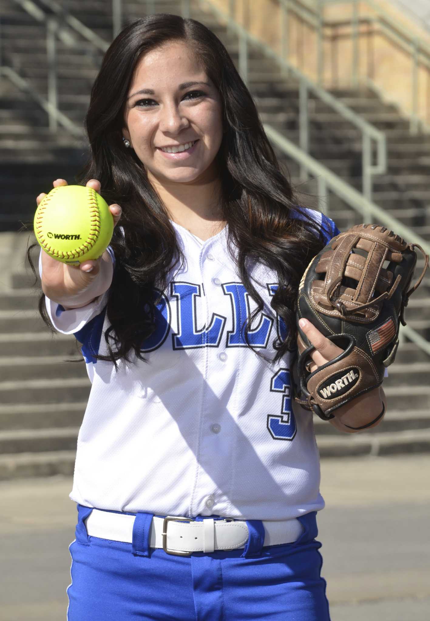 OLLU's pitcher finds support, success at home