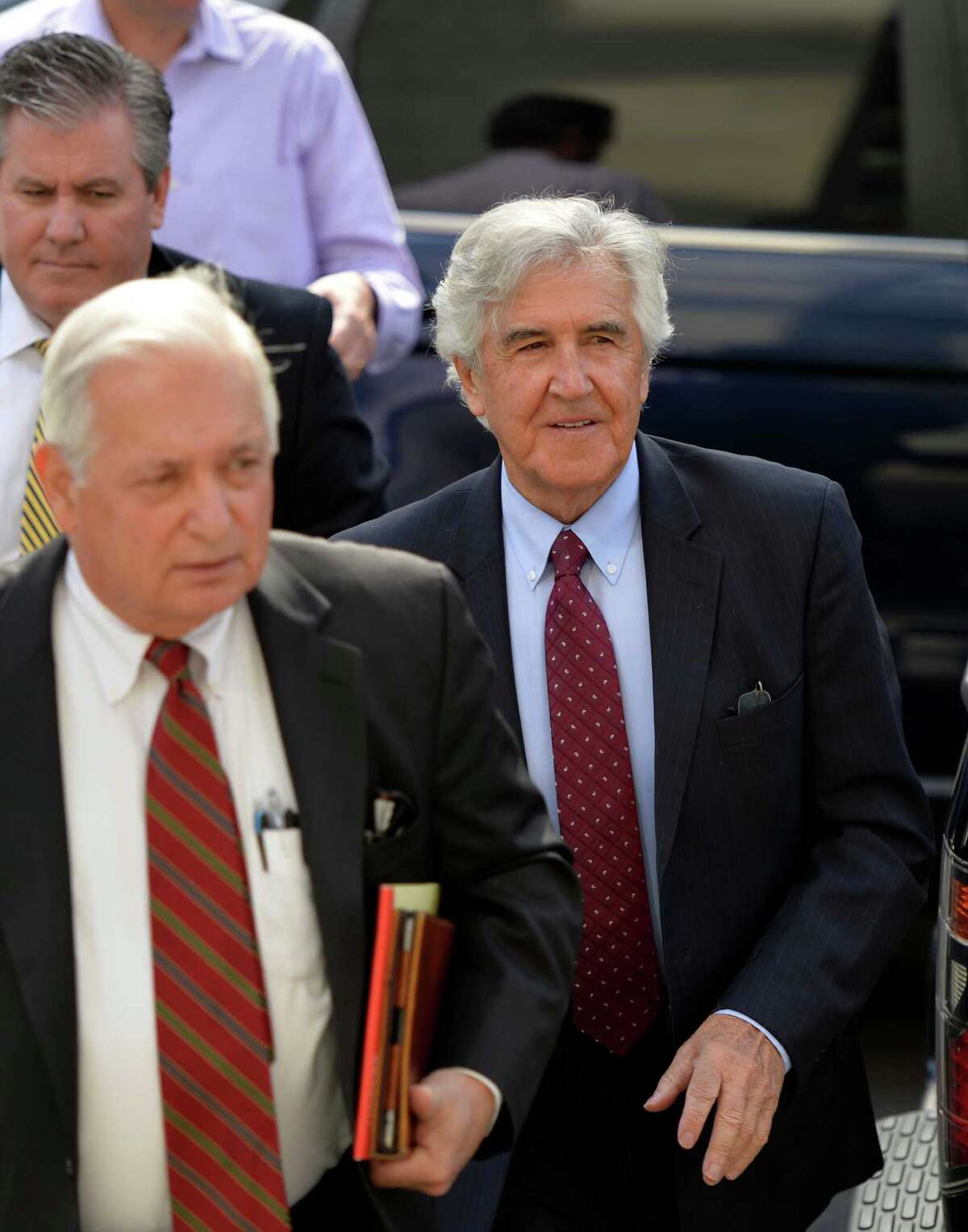 CEOs tell Bruno trial they don't know what he did