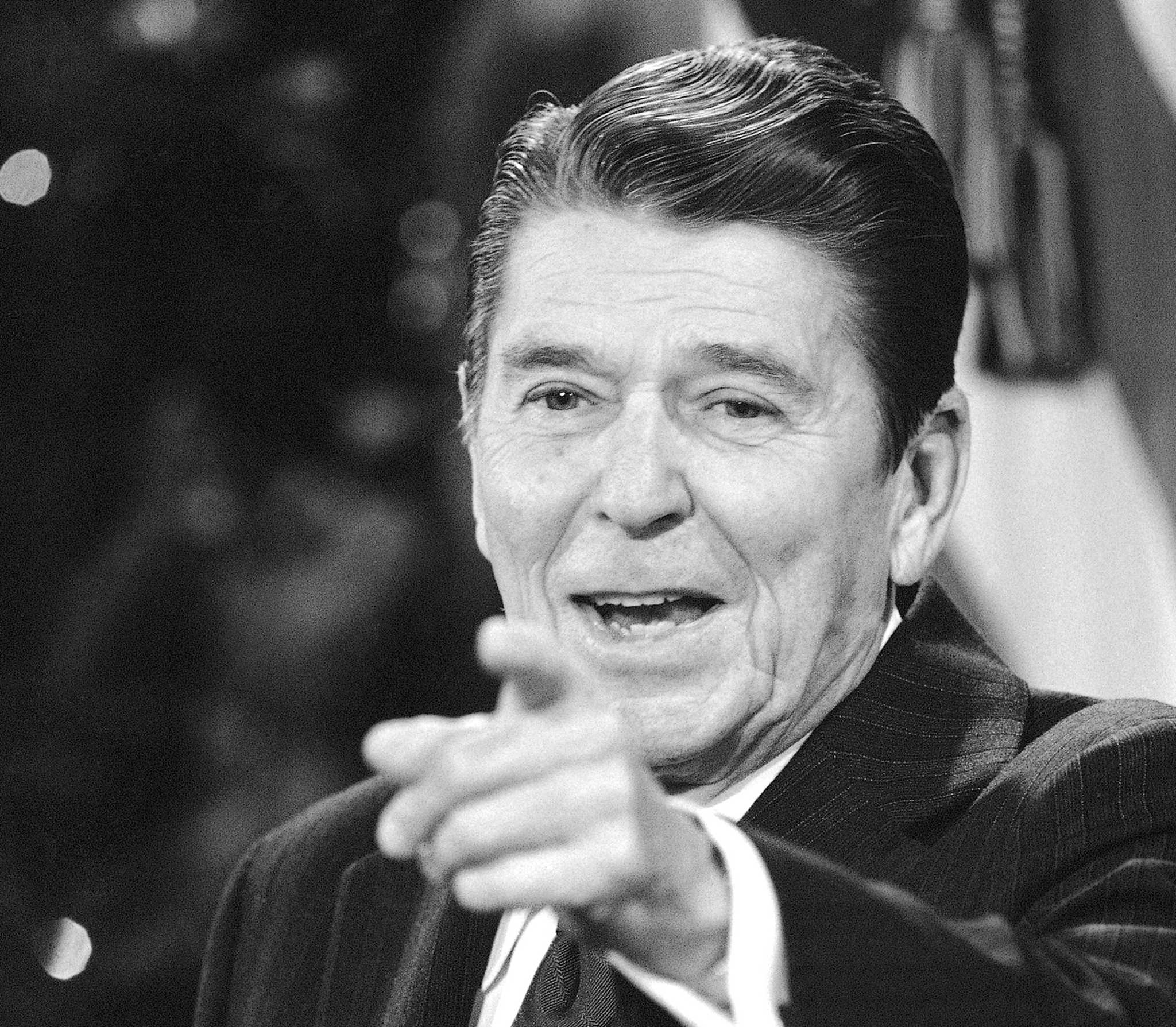 GOP mission: Name 3,000 things after Reagan