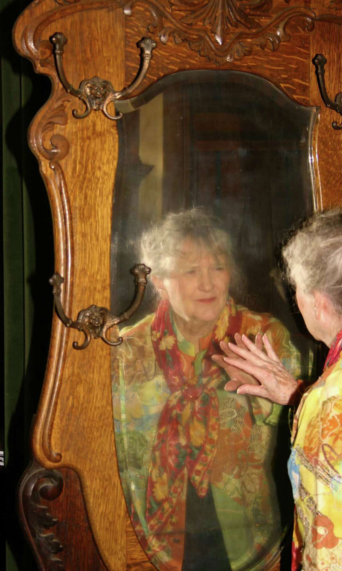 'Olive' shows forgotten actress coping with old age