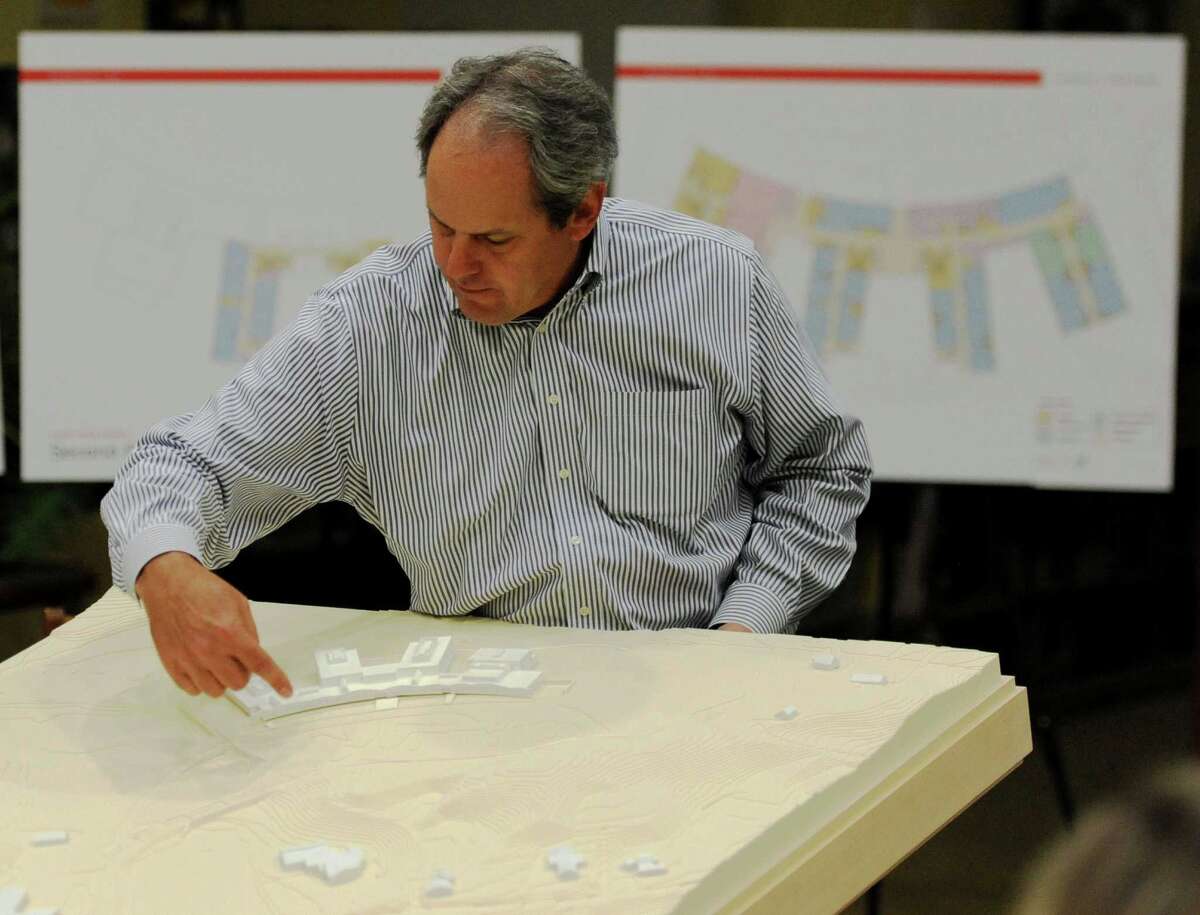 Architects brief boards on school design