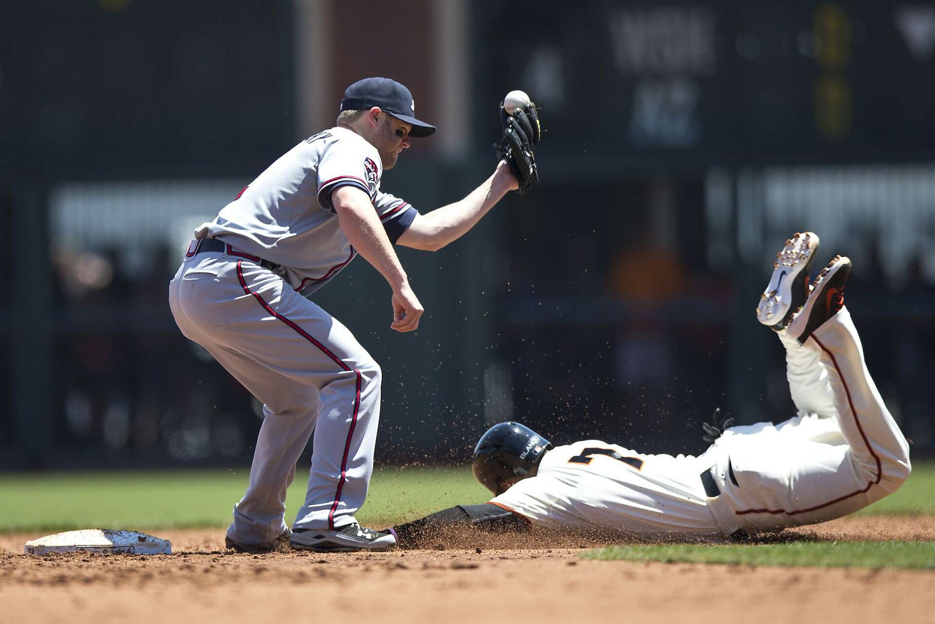 Blanco stellar at plate as Giants beat Braves 10-4