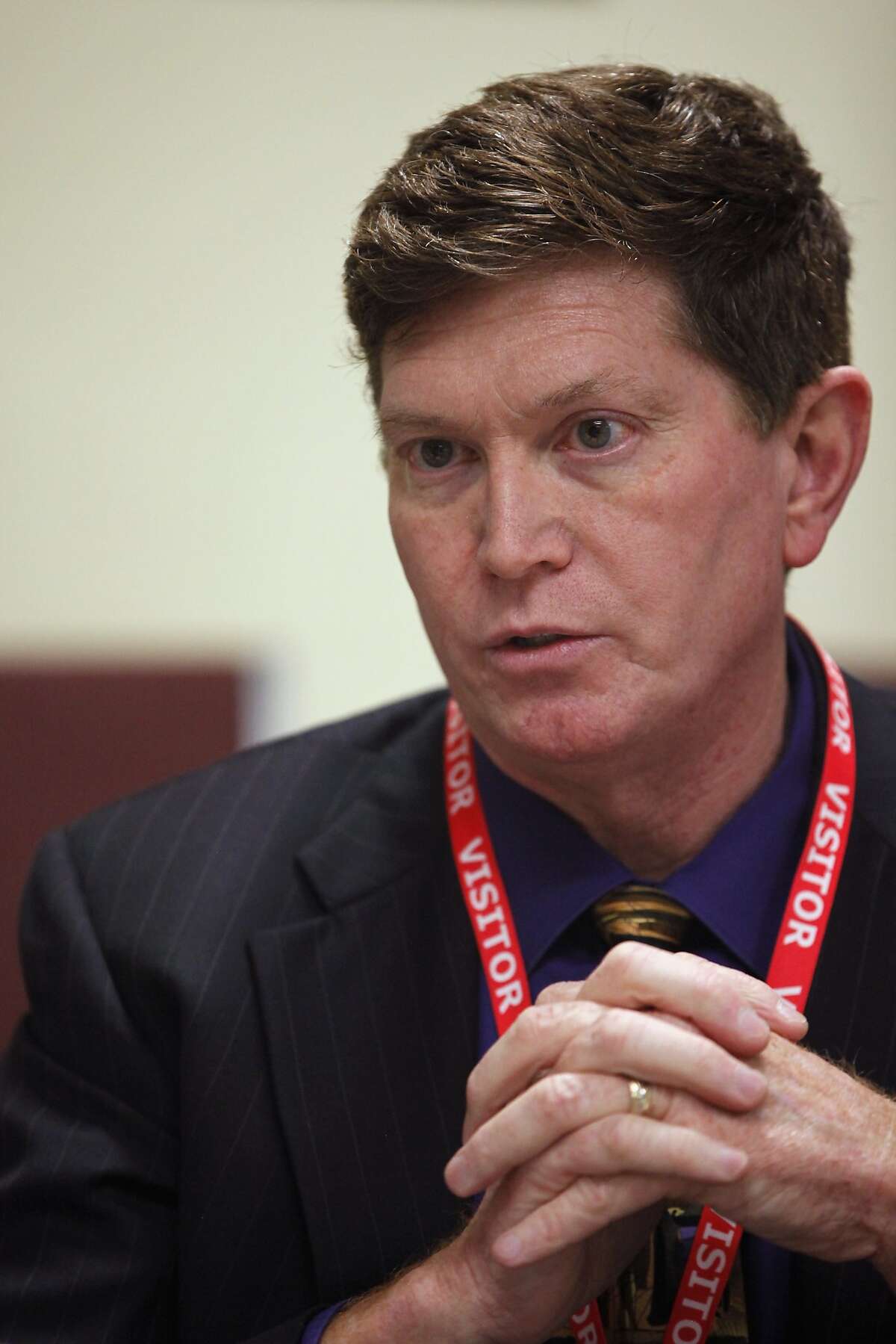 Accreditors firm on deadline for closing City College of S.F.