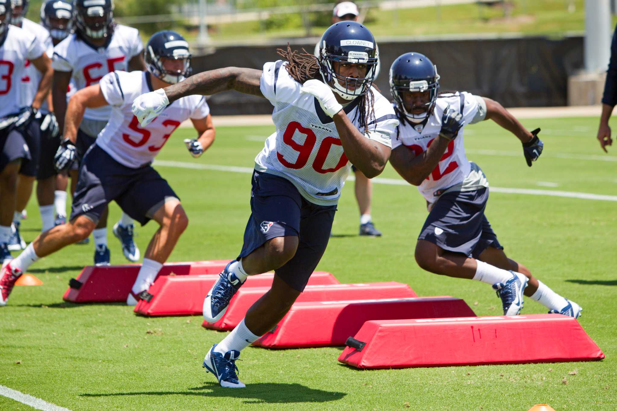 Clowney just one of the guys at Texans rookie minicamp