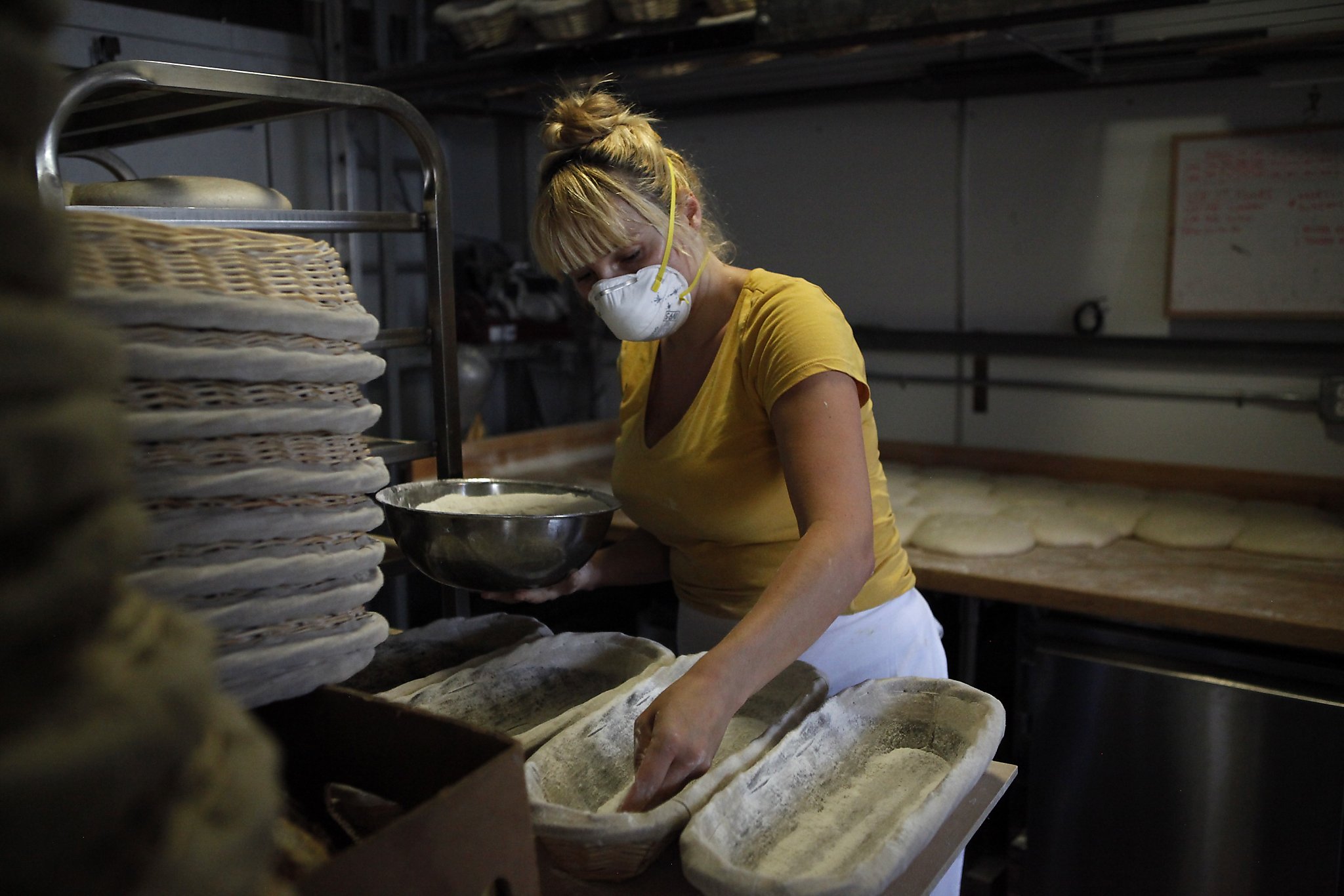 To bakers, coping with wheat intolerance is no piece of cake