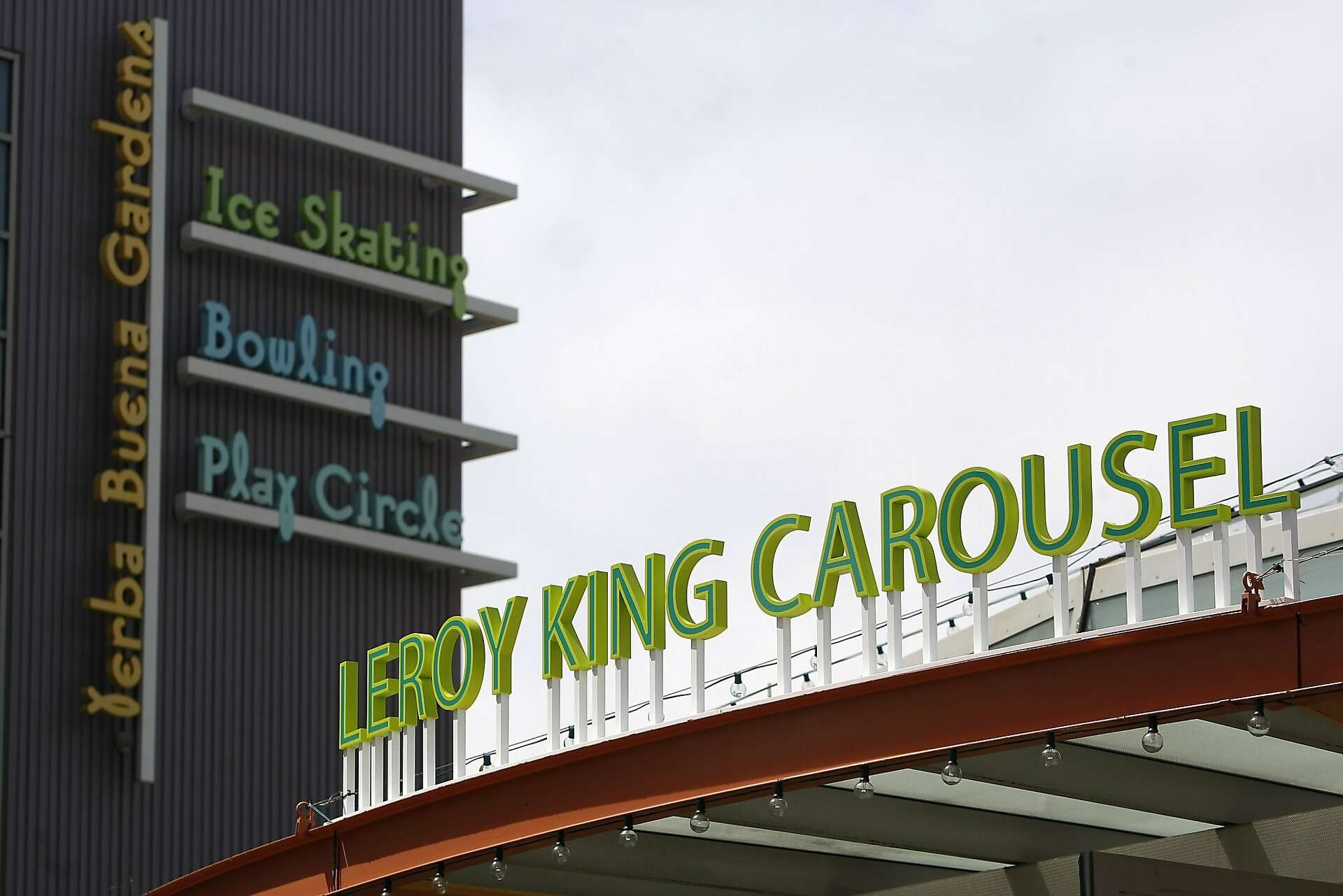 S.F. carousel takes a turn for the better after repairs