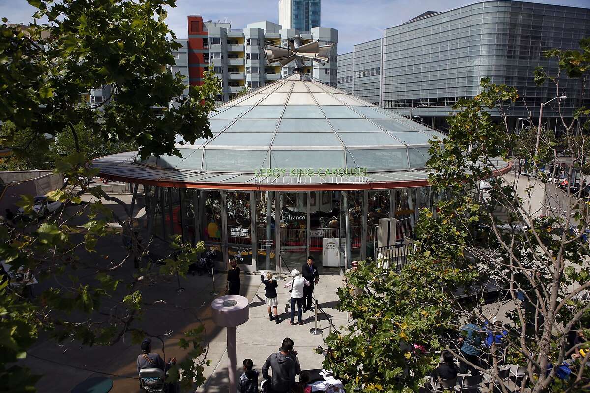 S.F. carousel takes a turn for the better after repairs