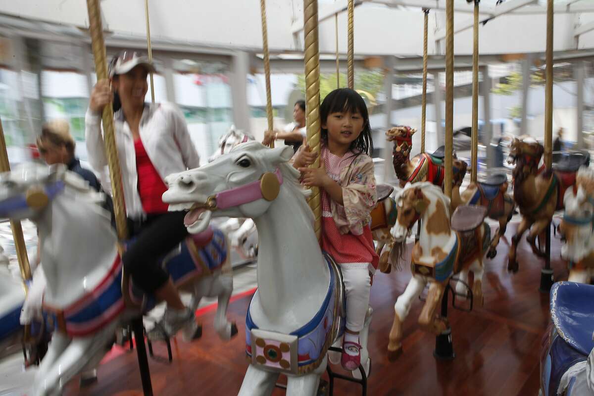 S.F. carousel takes a turn for the better after repairs
