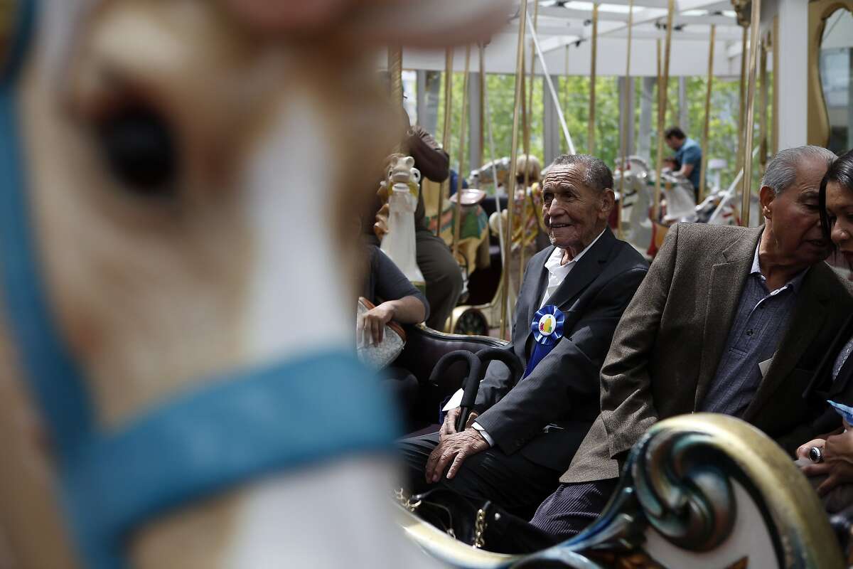 S.F. carousel takes a turn for the better after repairs