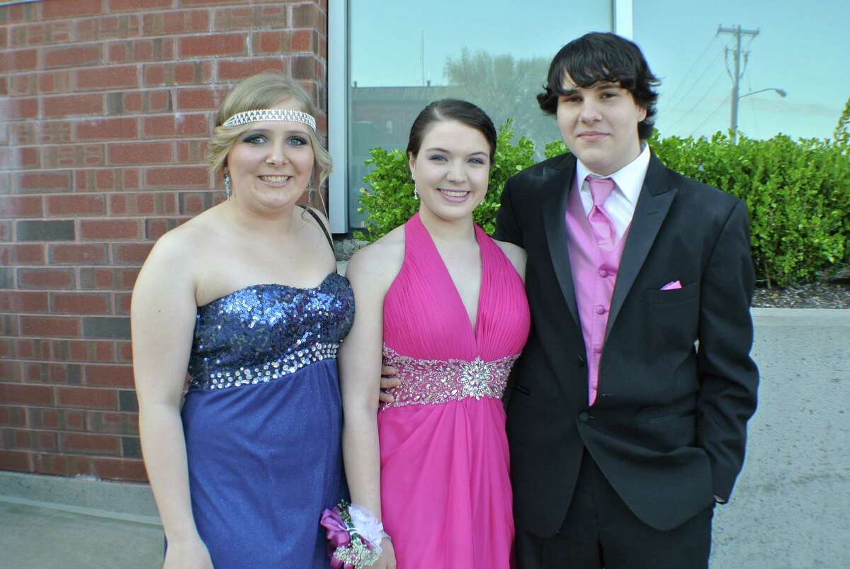 SEEN: Saratoga Springs High School Junior/Senior Prom