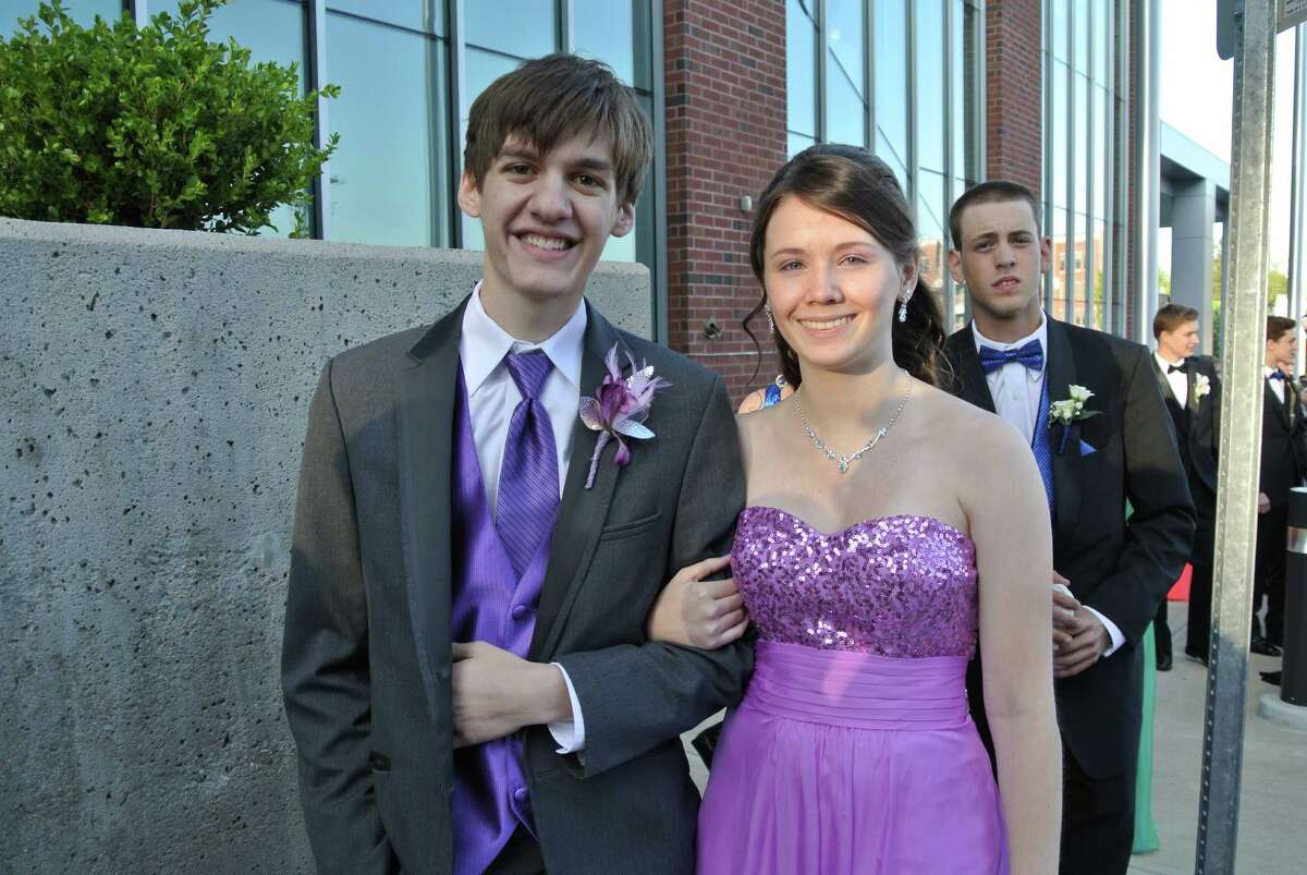 SEEN: Saratoga Springs High School Junior/Senior Prom