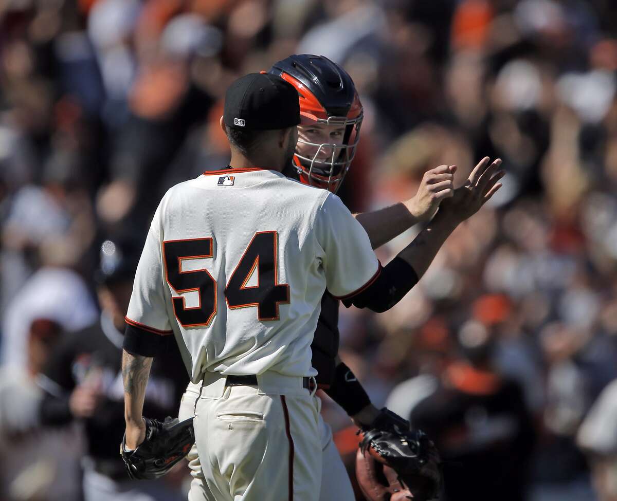 Pablo Sandoval homers in SF Giants' 4-1 win