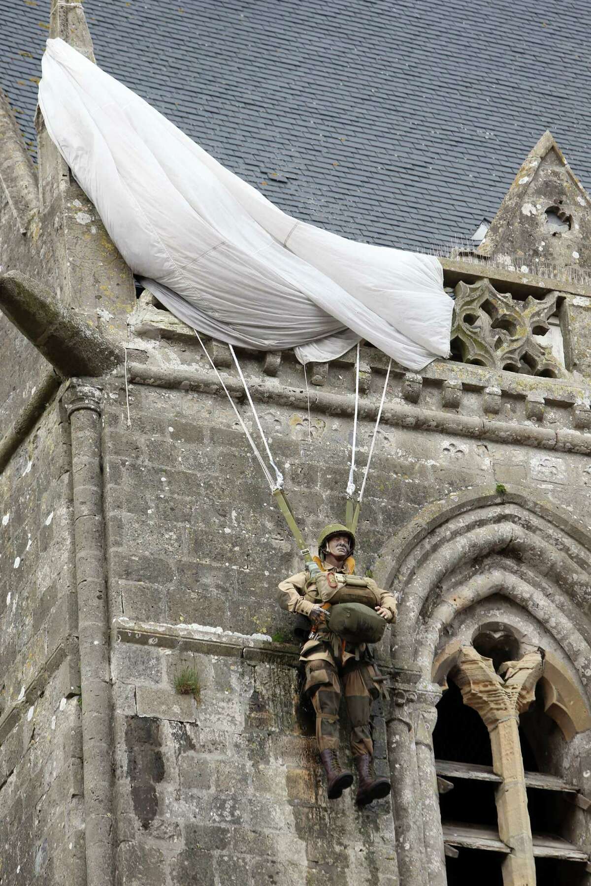 Jumping into Normandy, 70 years after D-Day