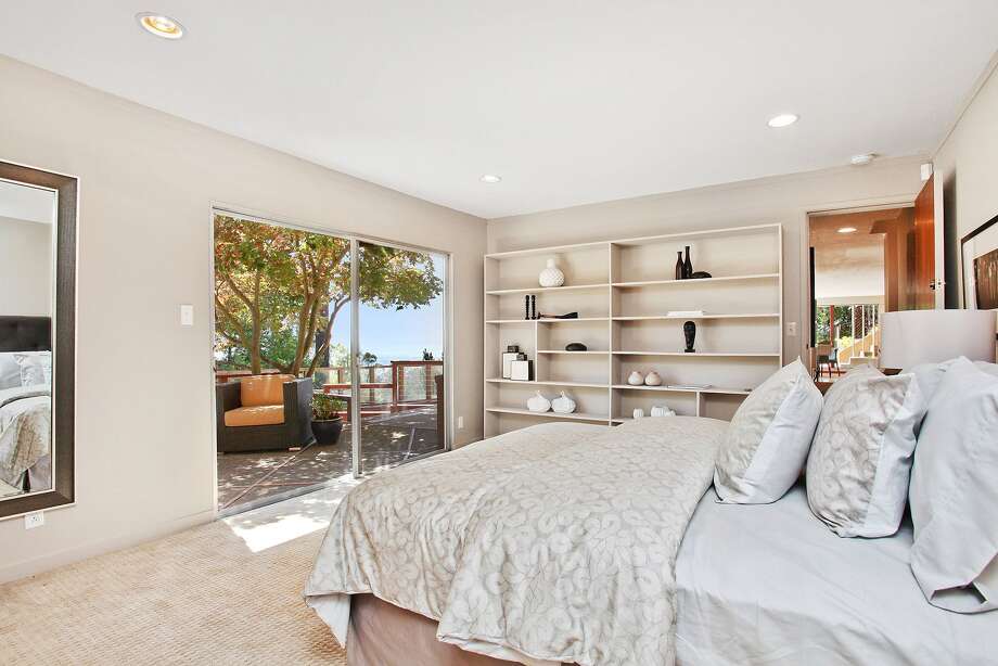 Hot Property: Angular design, bay views highlight Oakland midcentury ...