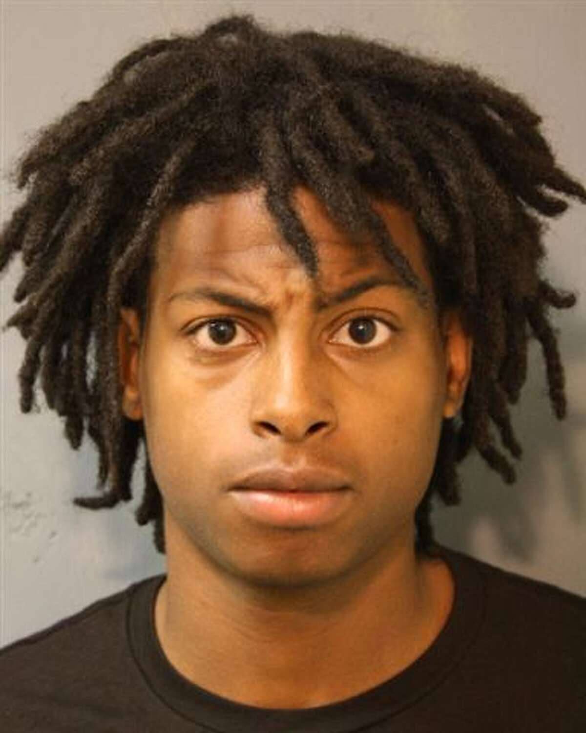 Houston-area authorities looking for 15 fugitives on the run