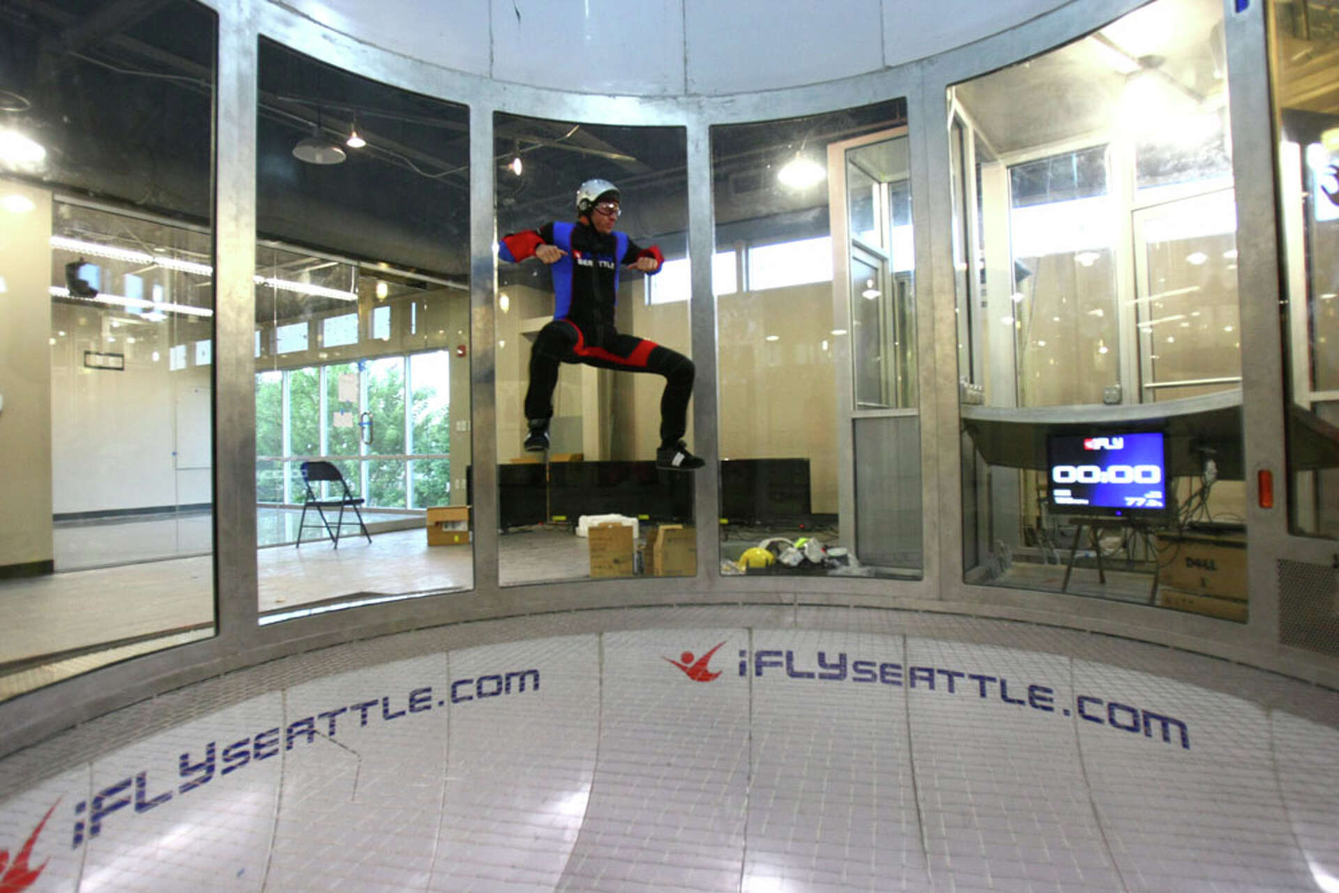 Want to fall at 160 miles an hour? Indoor skydiving comes to Houston