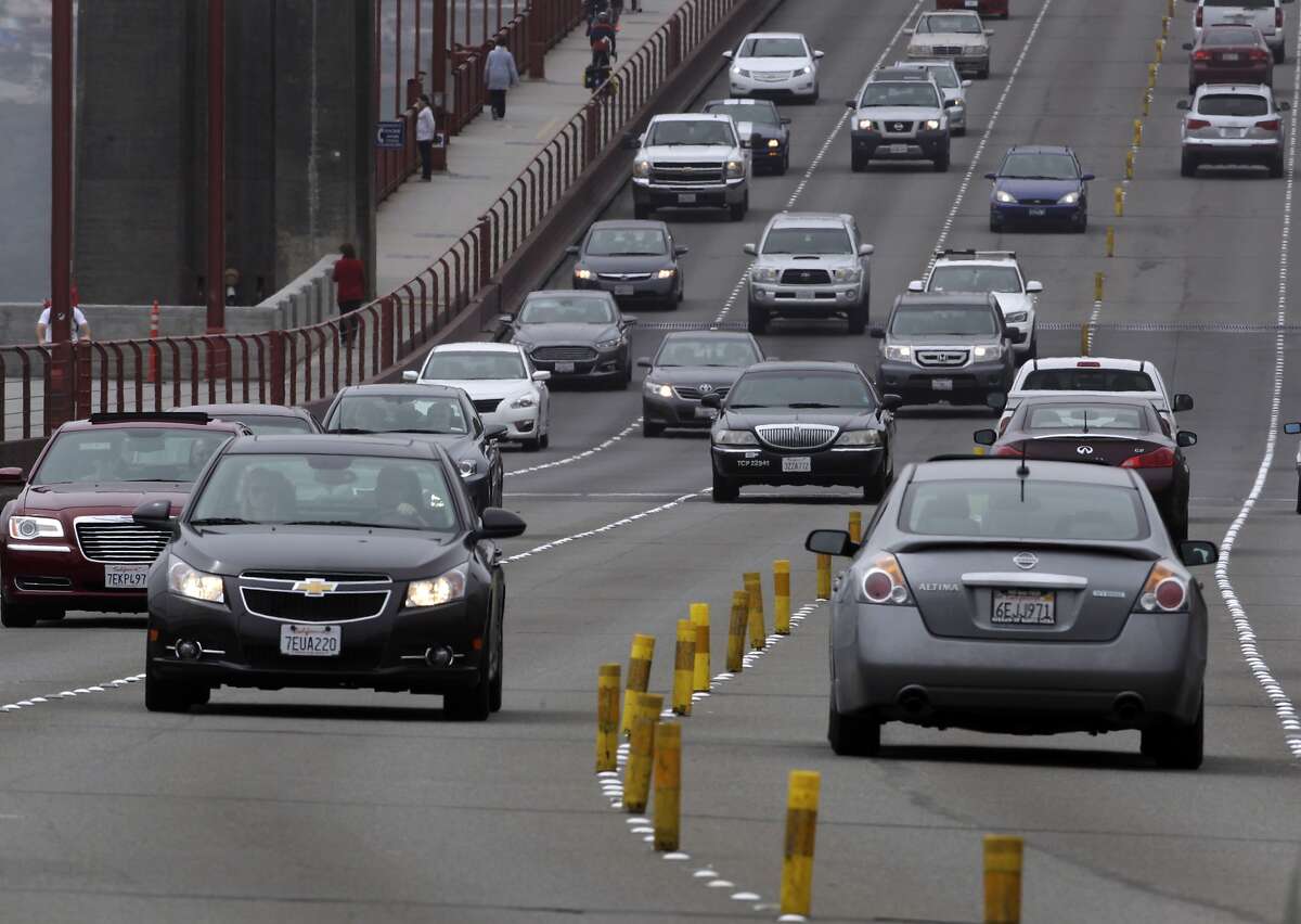 Movable median barrier coming to Golden Gate Bridge
