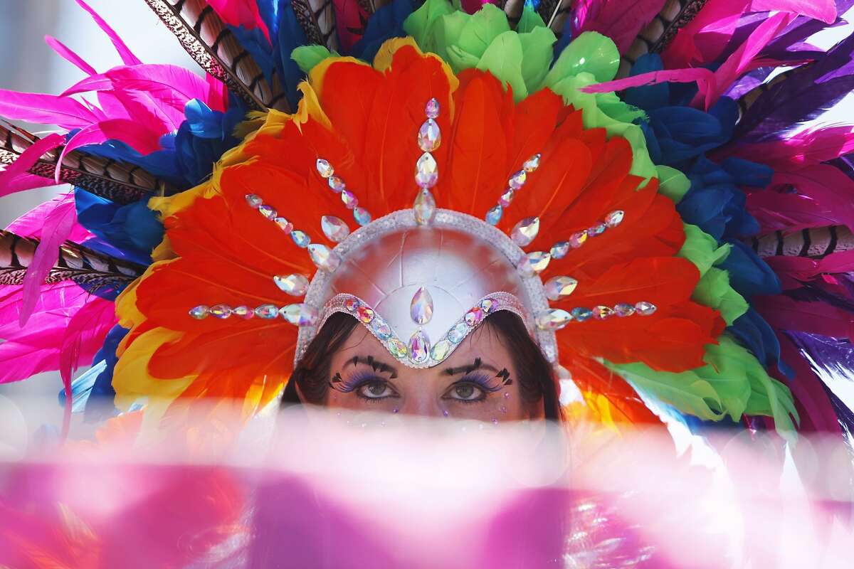 Carnaval partiers parade through S.F.'s Mission District