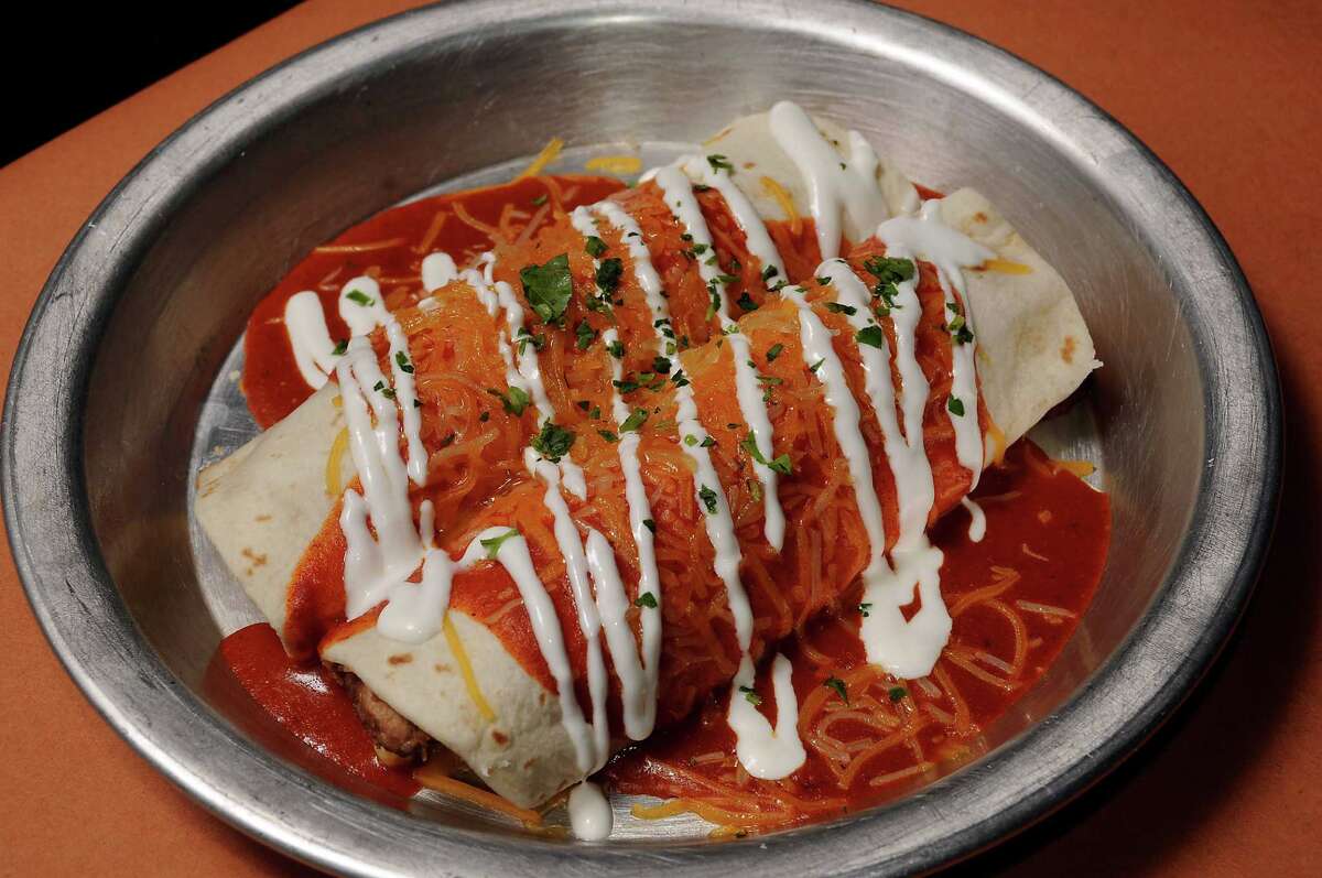 'Retro-modern' bowling alley Bowlero opening in San Antonio