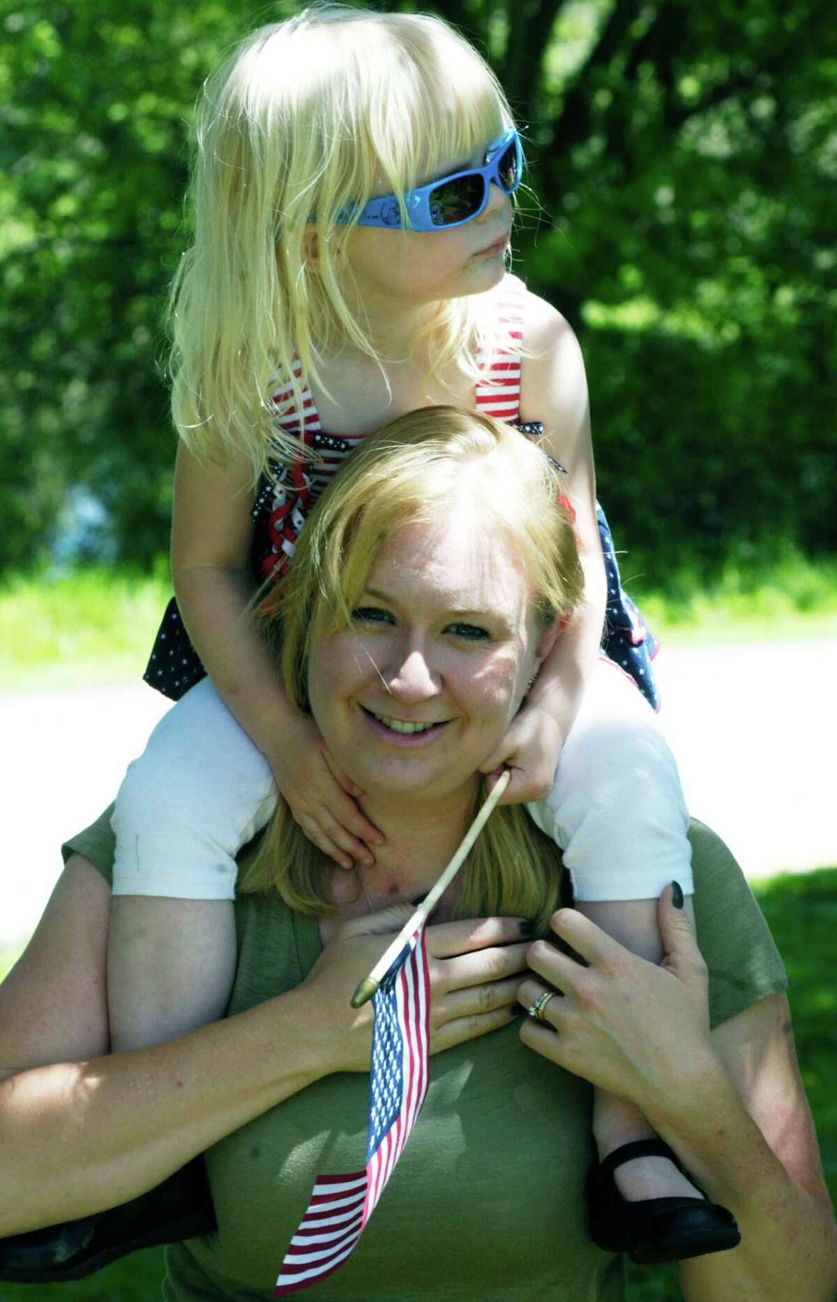 Warren offers a solemn salute to its war dead