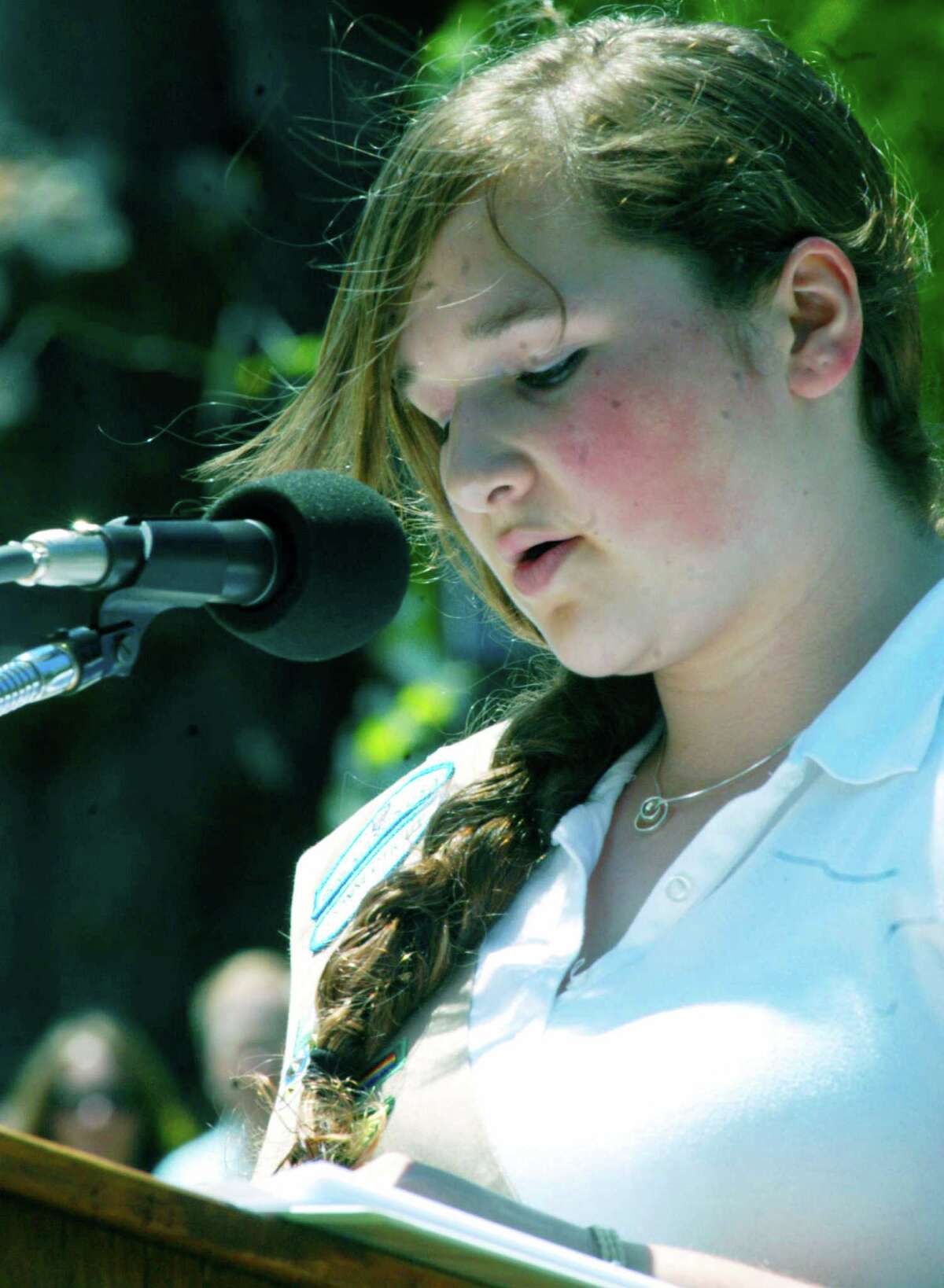 Warren offers a solemn salute to its war dead