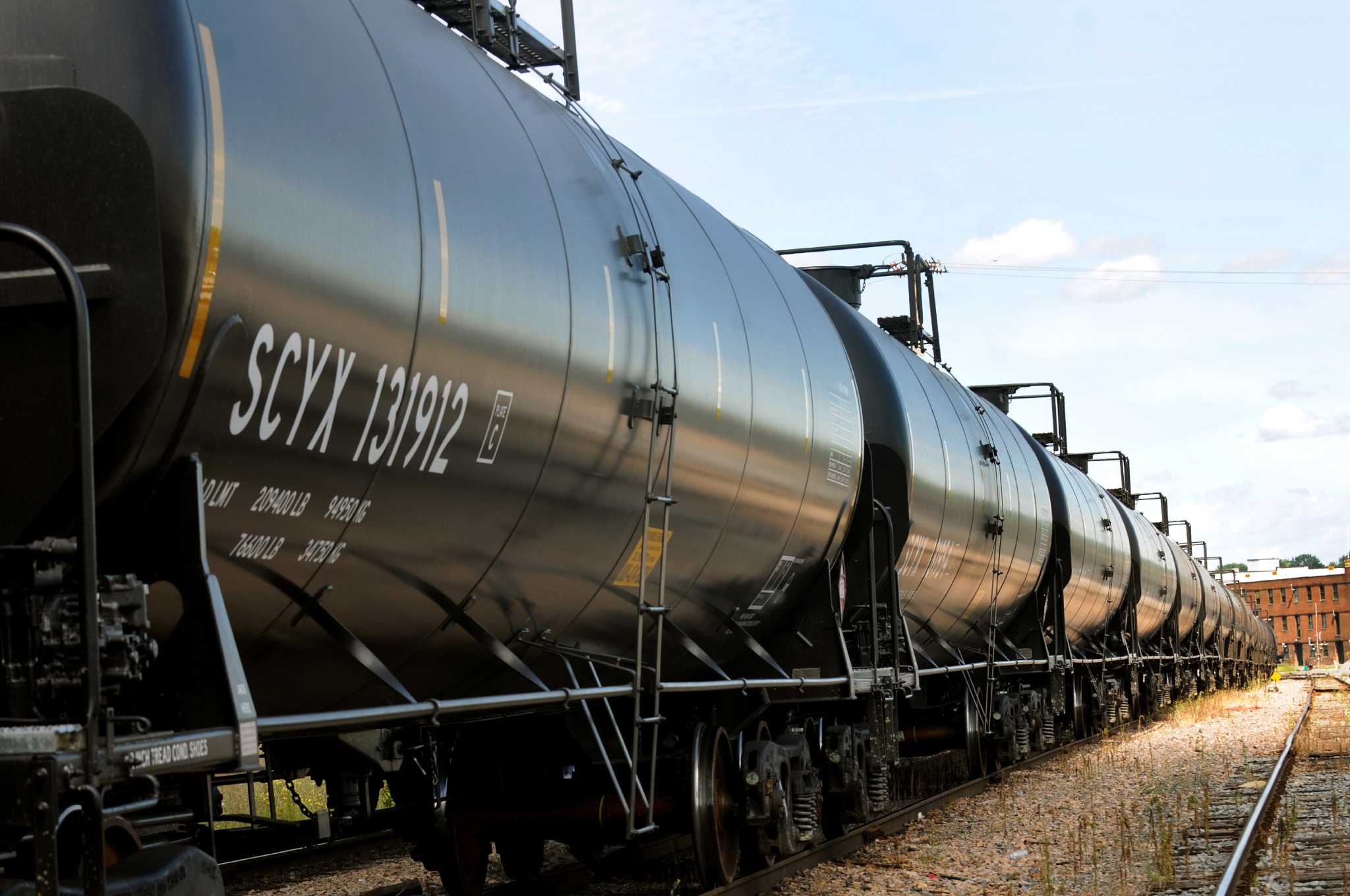 Local vigil planned for victims of Quebec oil train explosion