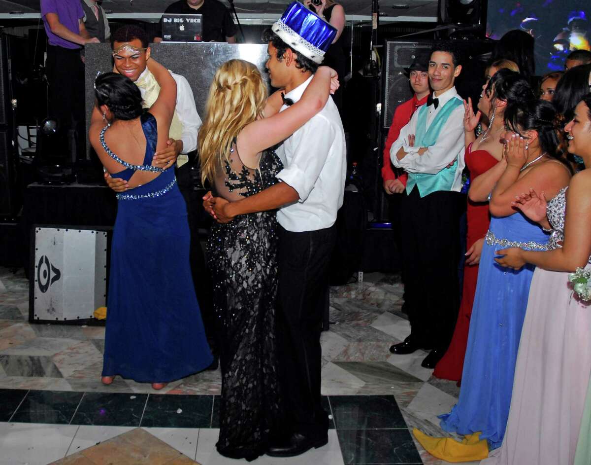 Danbury High's male prom queen greeted with cheers