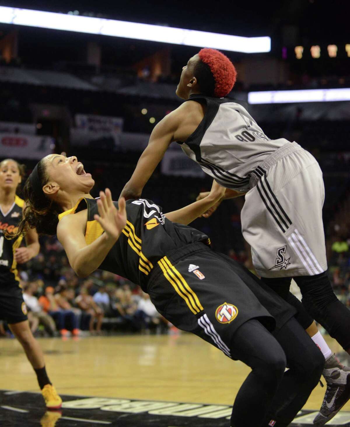 Another close one bounces Stars' way