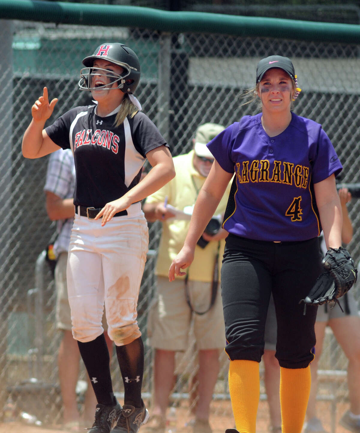 Huffman falls to top-seeded La Grange in 3A softball semifinal