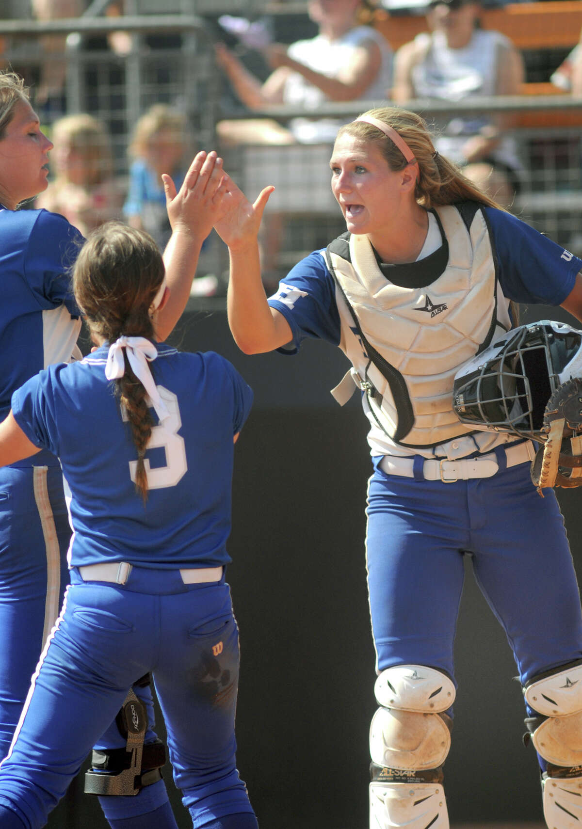 Barbers Hill falls to Ennis in 4A state softball semifinals