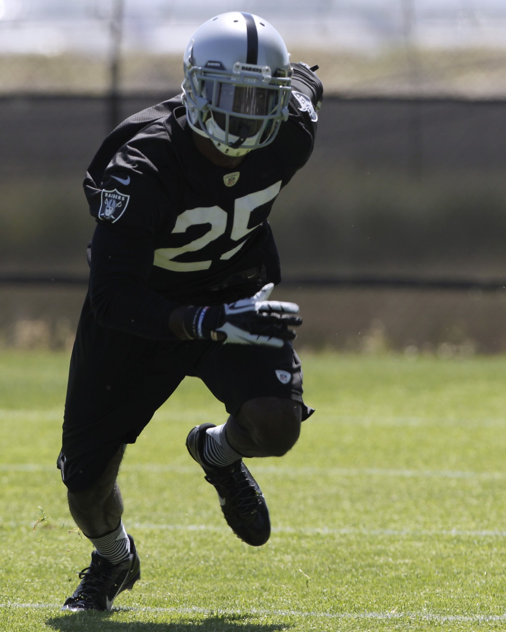 Cornerback Hayden, last year’s first-rounder, nears return