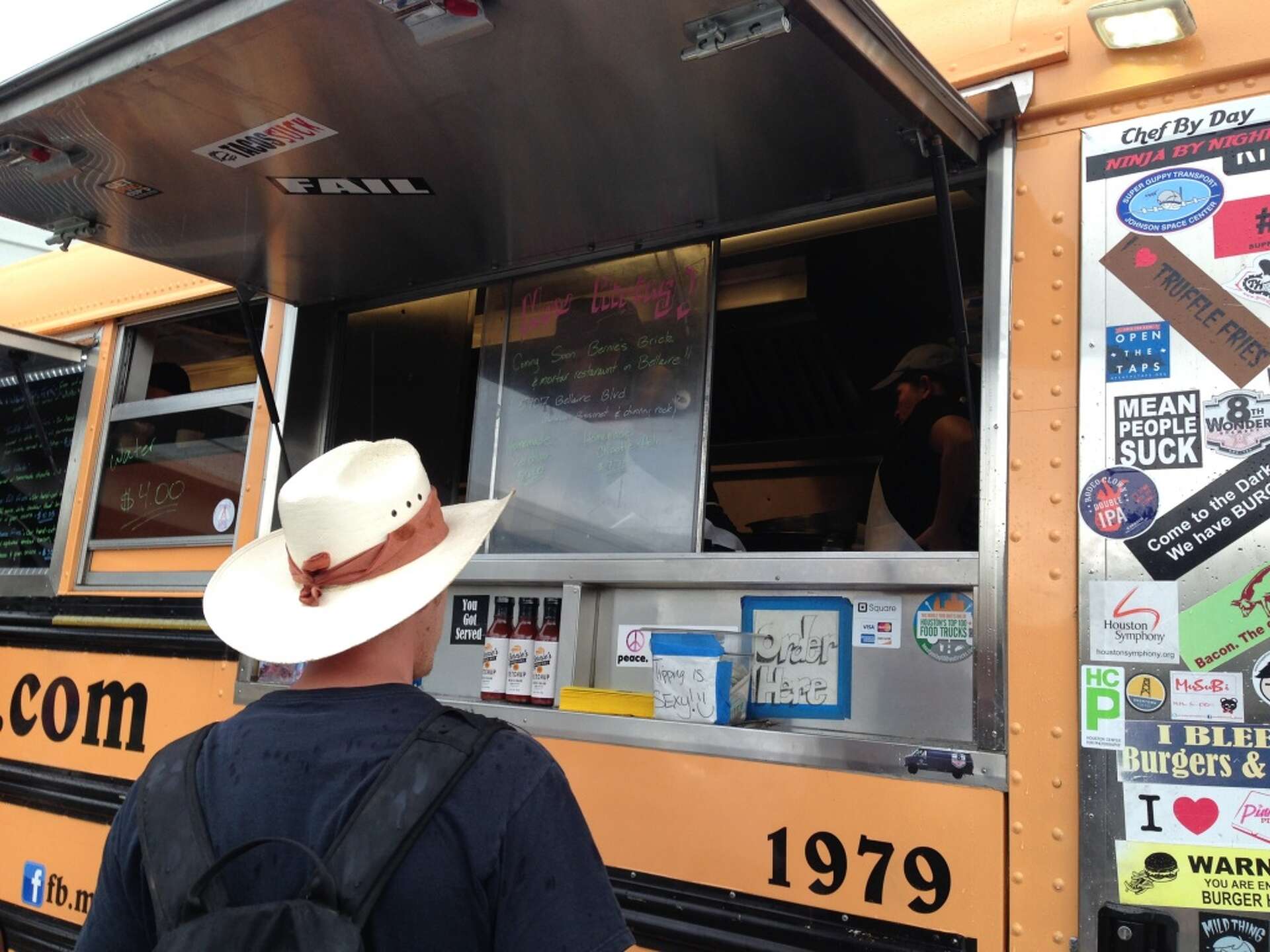 45: Bernie's Burger Bus