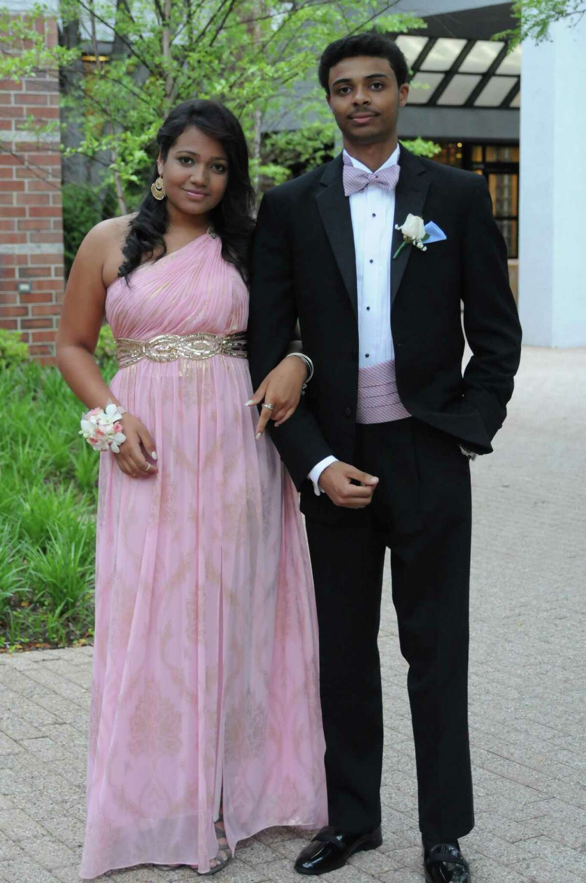 SEEN: Fairfield Ludlowe prom