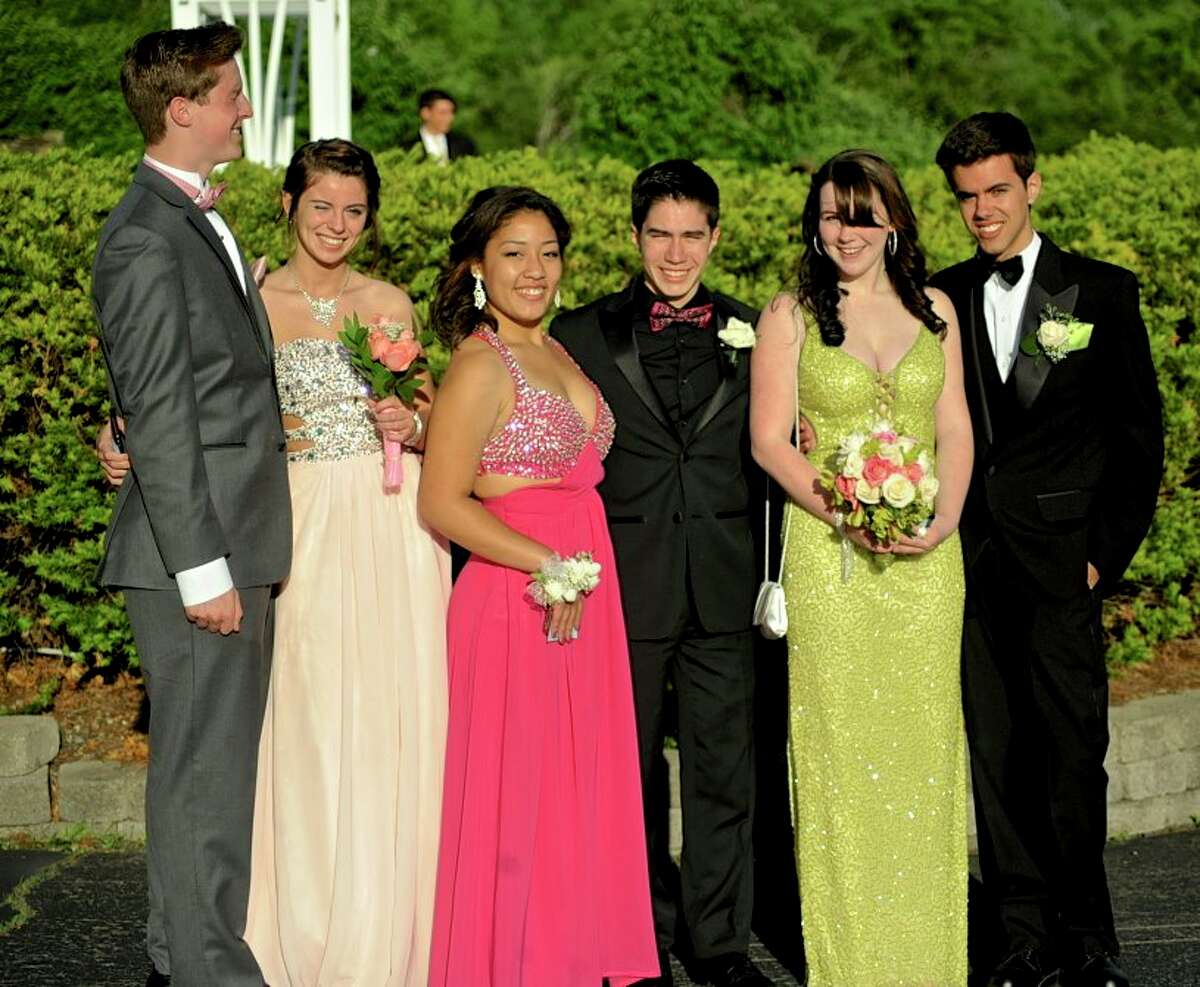 SEEN: 2014 Troy High School Prom