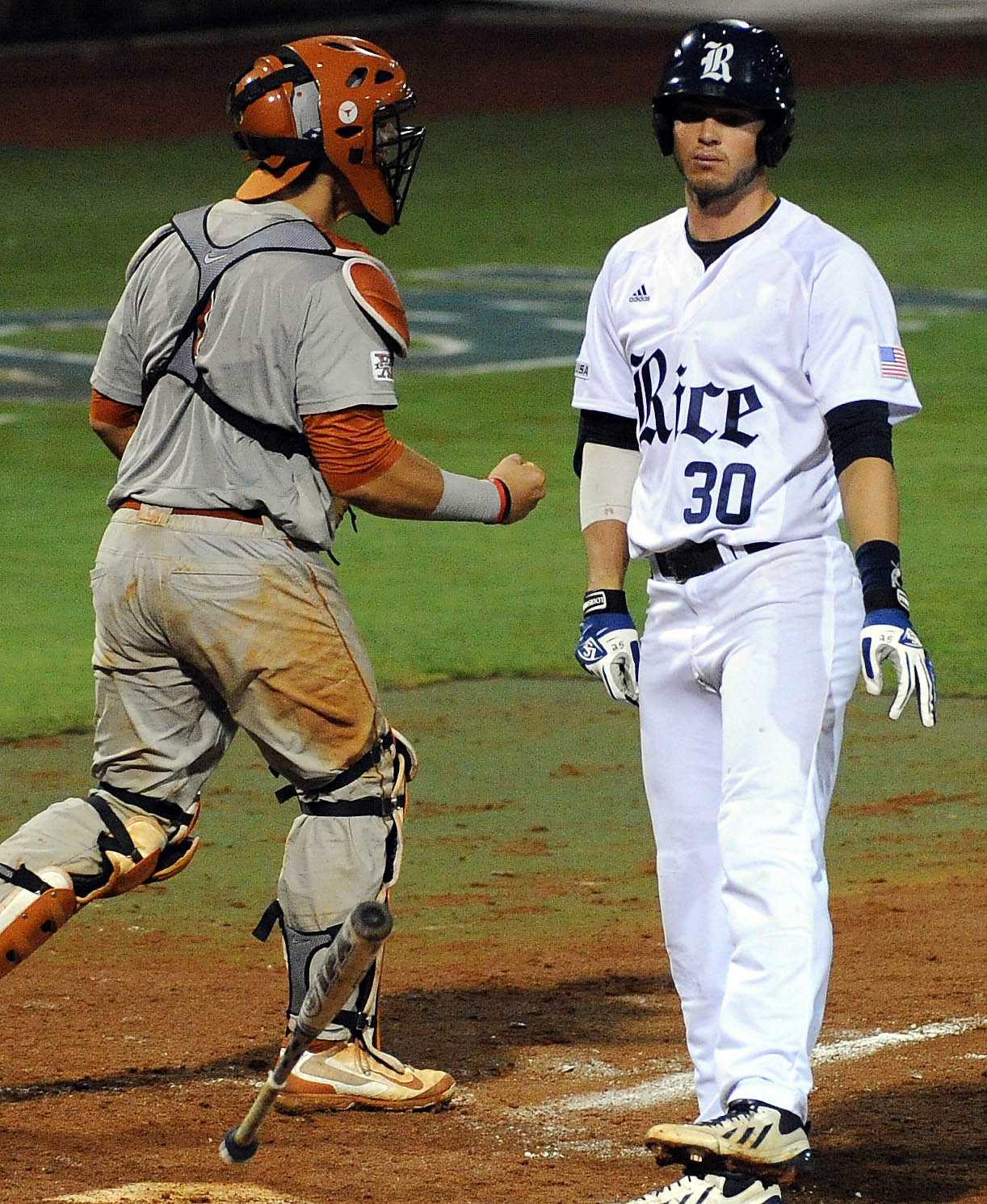 Texas edges Rice in extra innings
