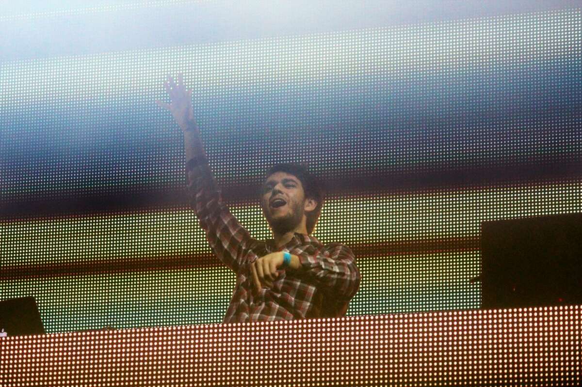 Zedd gives his show a spectacular spin