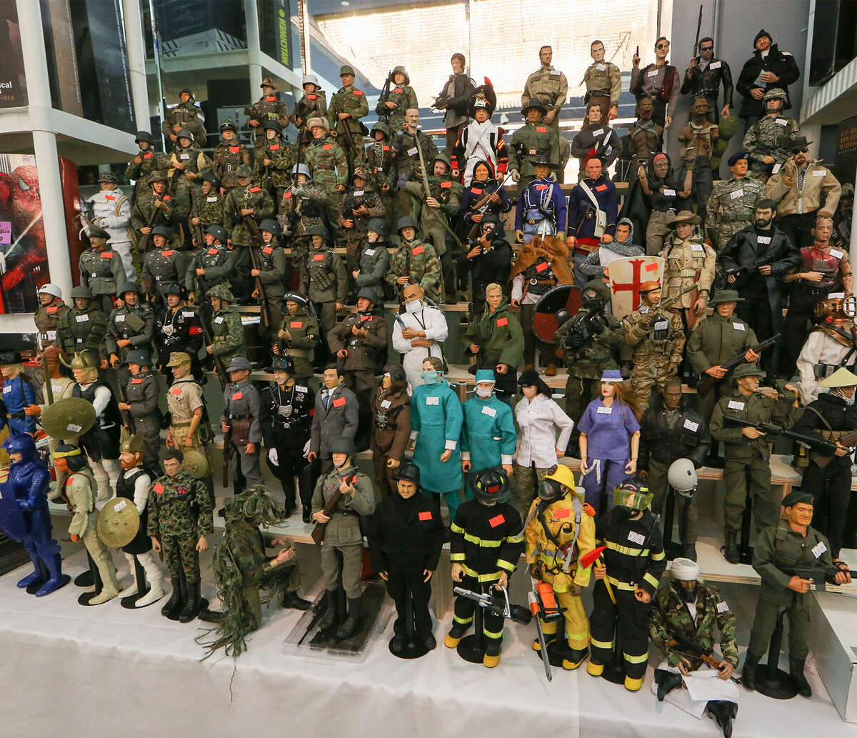 Tiny toy soldiers can make big impression