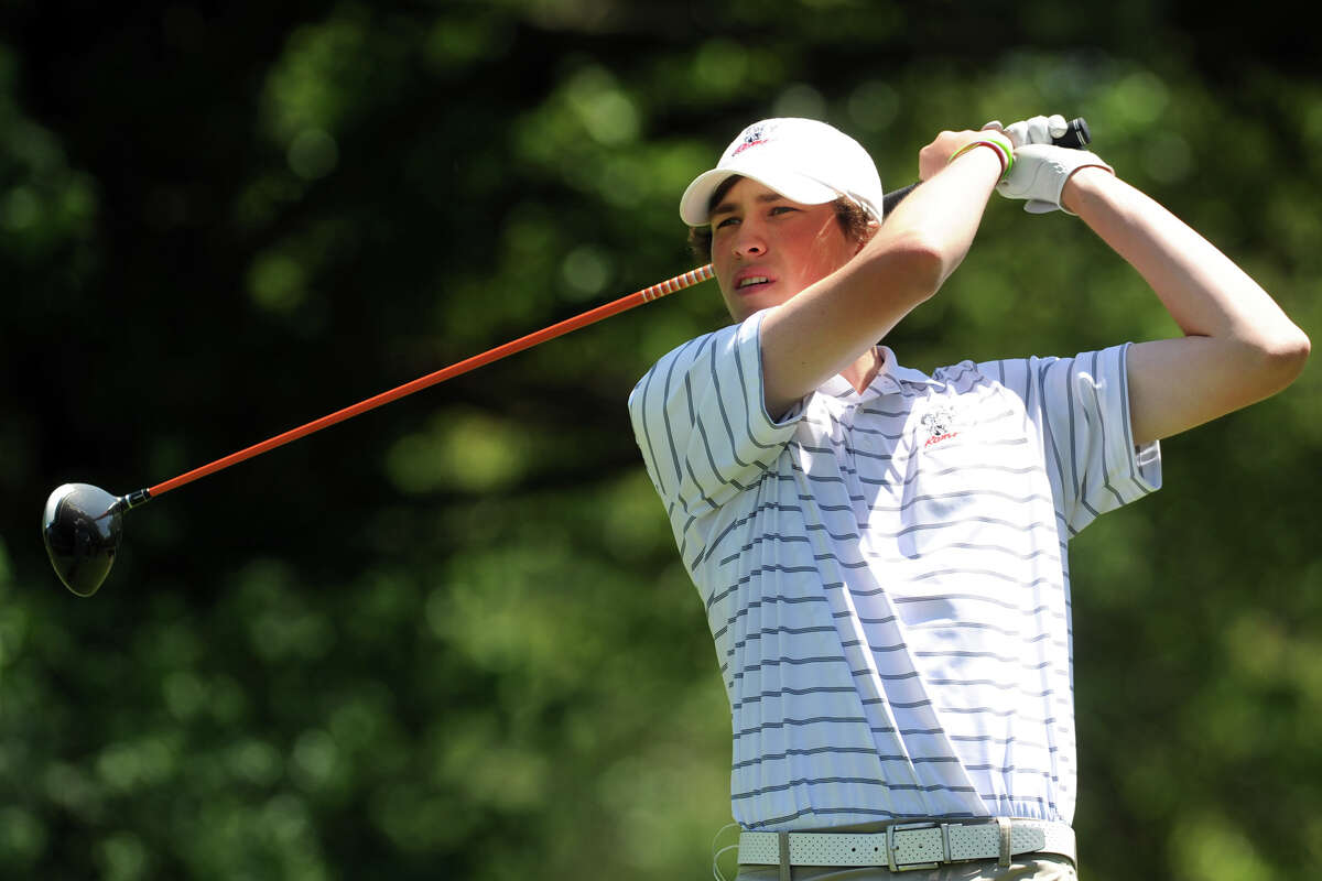 Greenwich wins FCIAC boys golf championship for third straight season