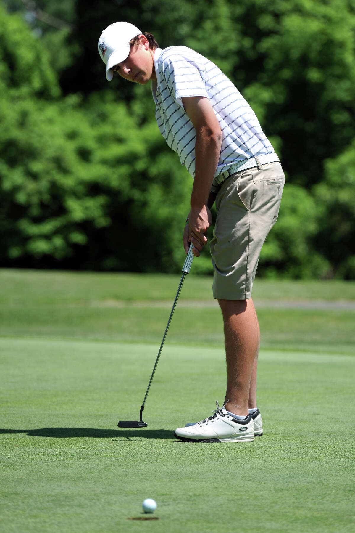 Greenwich wins FCIAC boys golf championship for third straight season