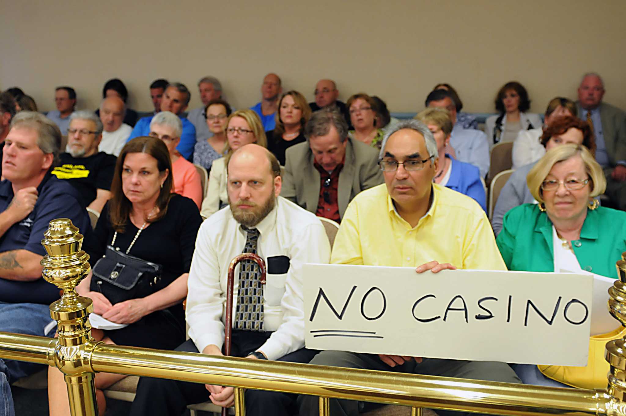 Casino pitched to city, county