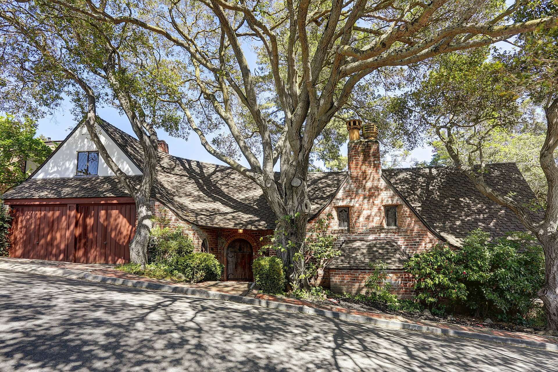 Storybook built by Carr Jones available in Piedmont