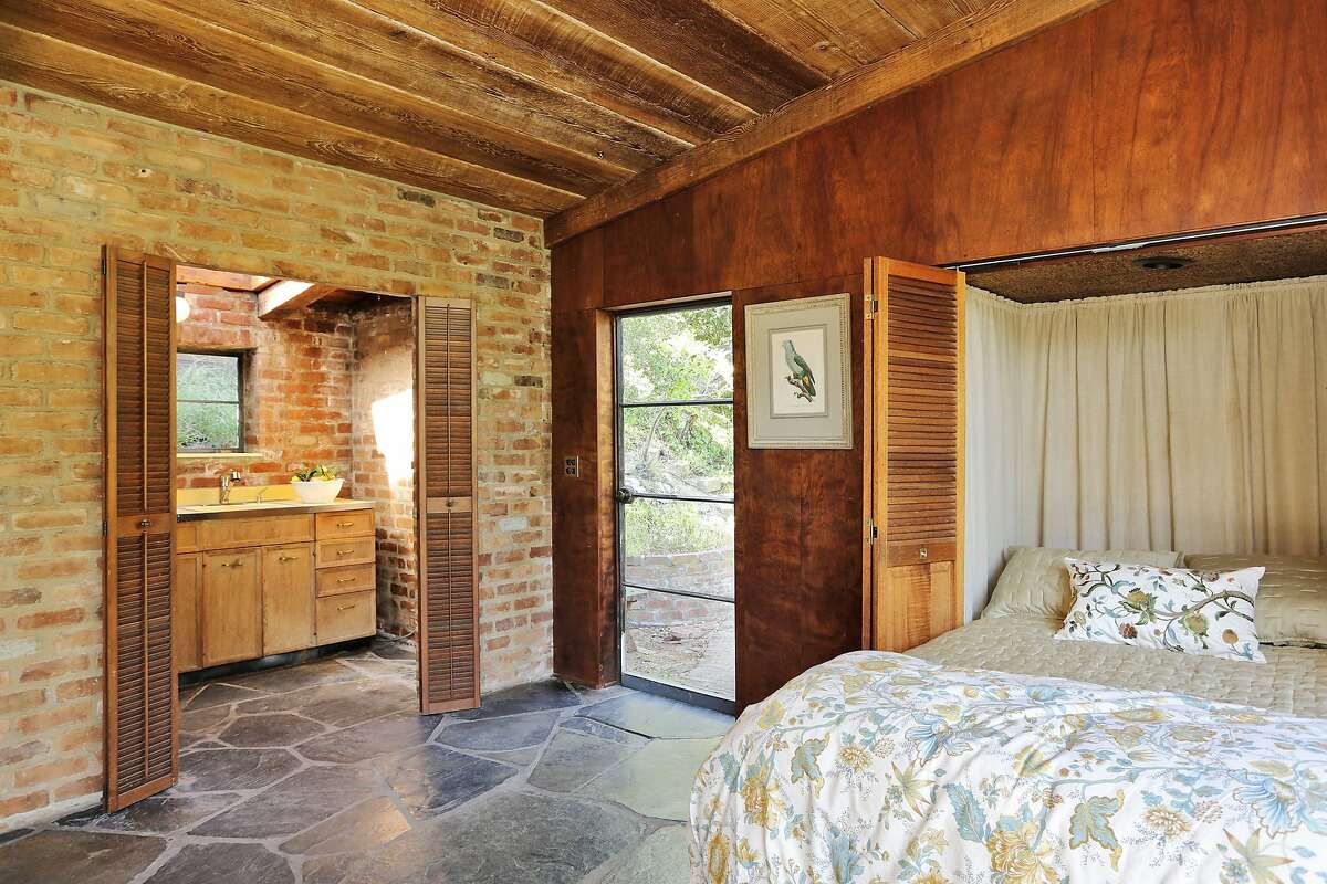 Storybook built by Carr Jones available in Piedmont