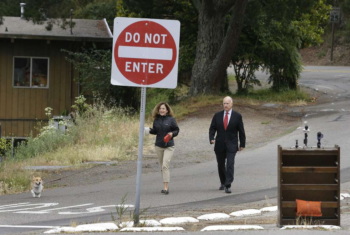 Kashkari has long road to overtake Jerry Brown
