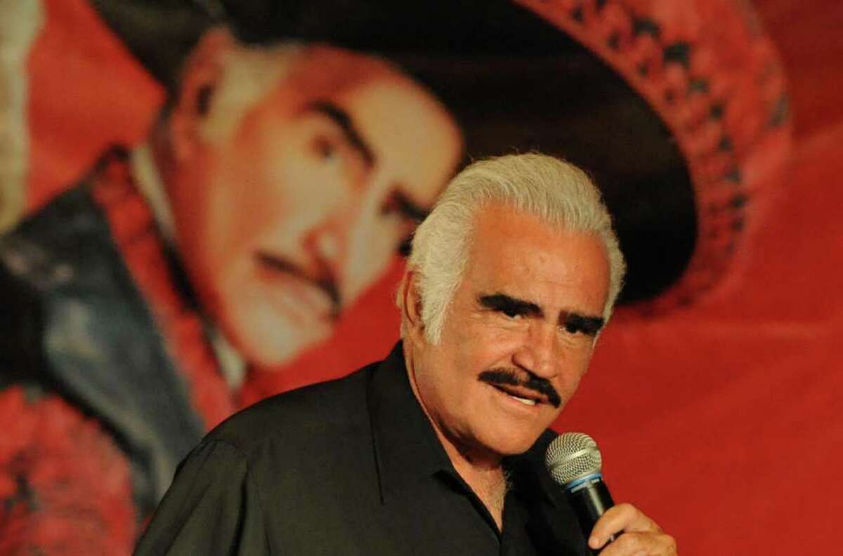 Vicente Fernández isn't keeping quiet after awesome final concert