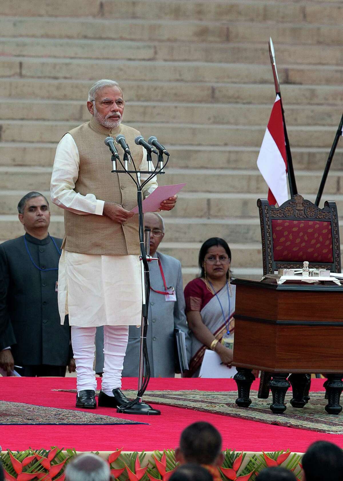 A leader who is what he wears